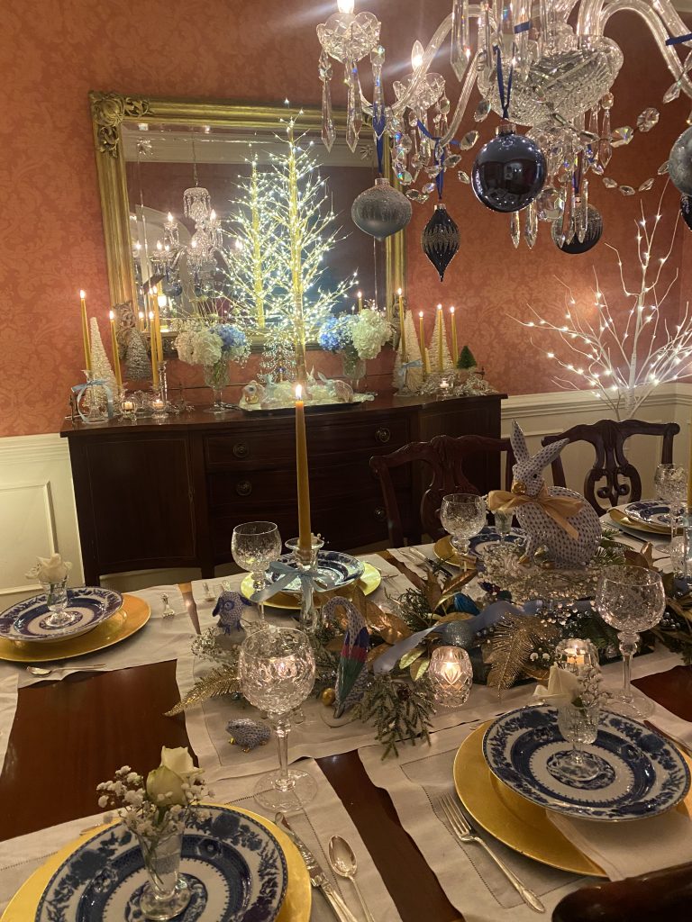 Holiday Love Round 2! - The Enchanted Home